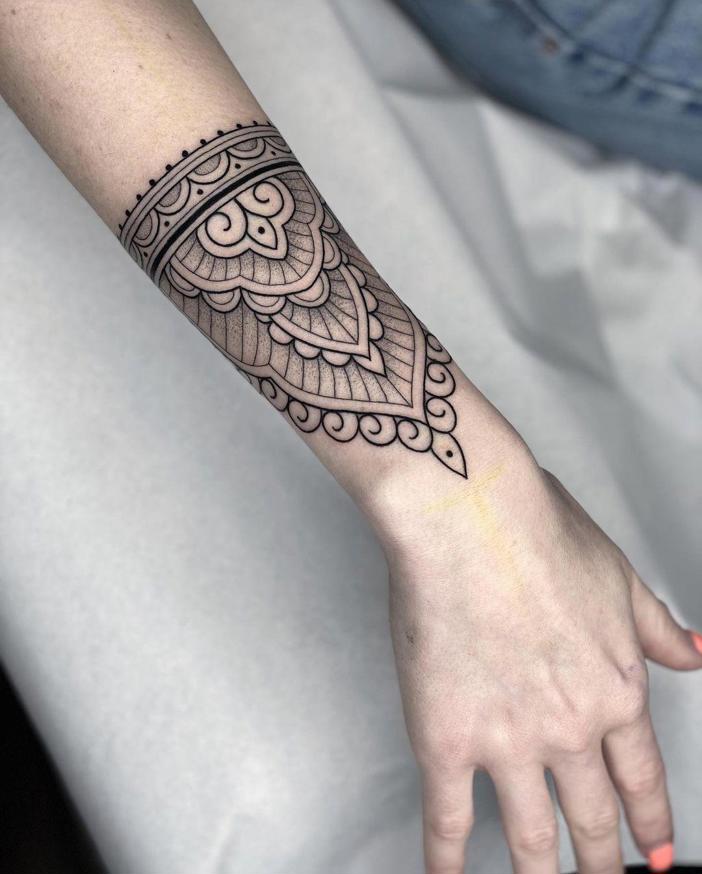 25 tatuajes en el brazo para hombre y mujer: pequeños, en color, trazo ...