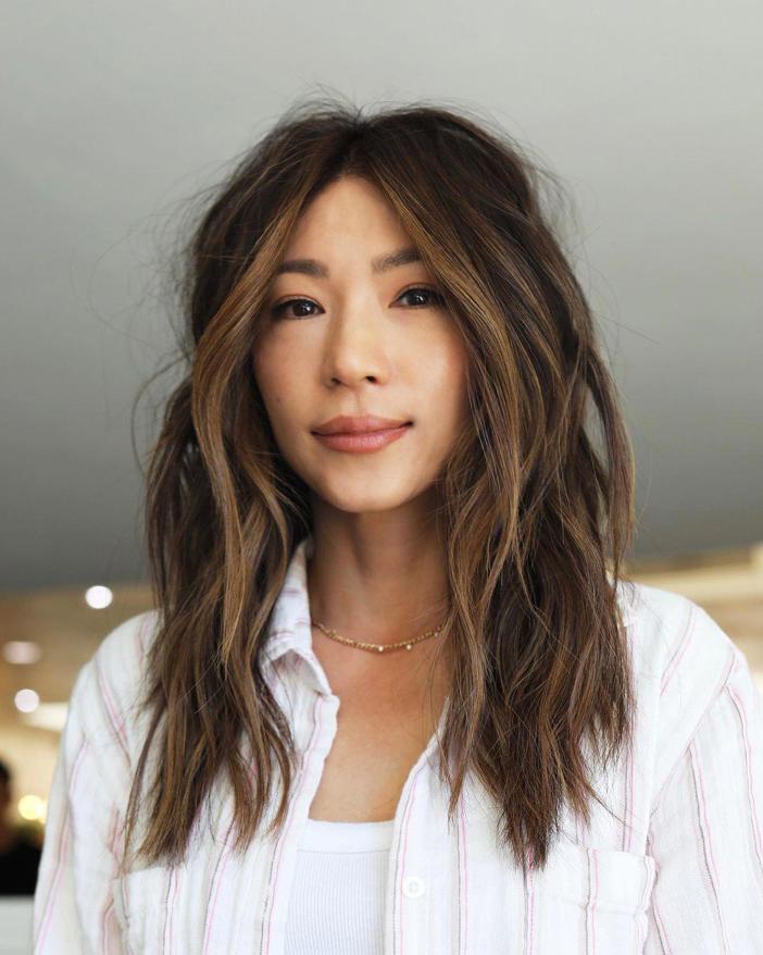 10 tipos de mechas para morenas tendencia en 2024 que no pararán de ...