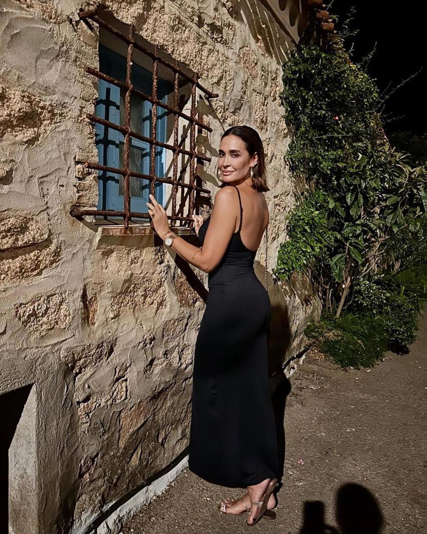 Vicky Martín Berrocal está agotando el vestido negro de Bershka con ...