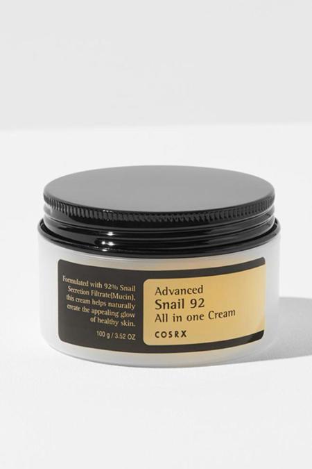 La crema hidratante coreana que arrasa en las farmacias españolas ...