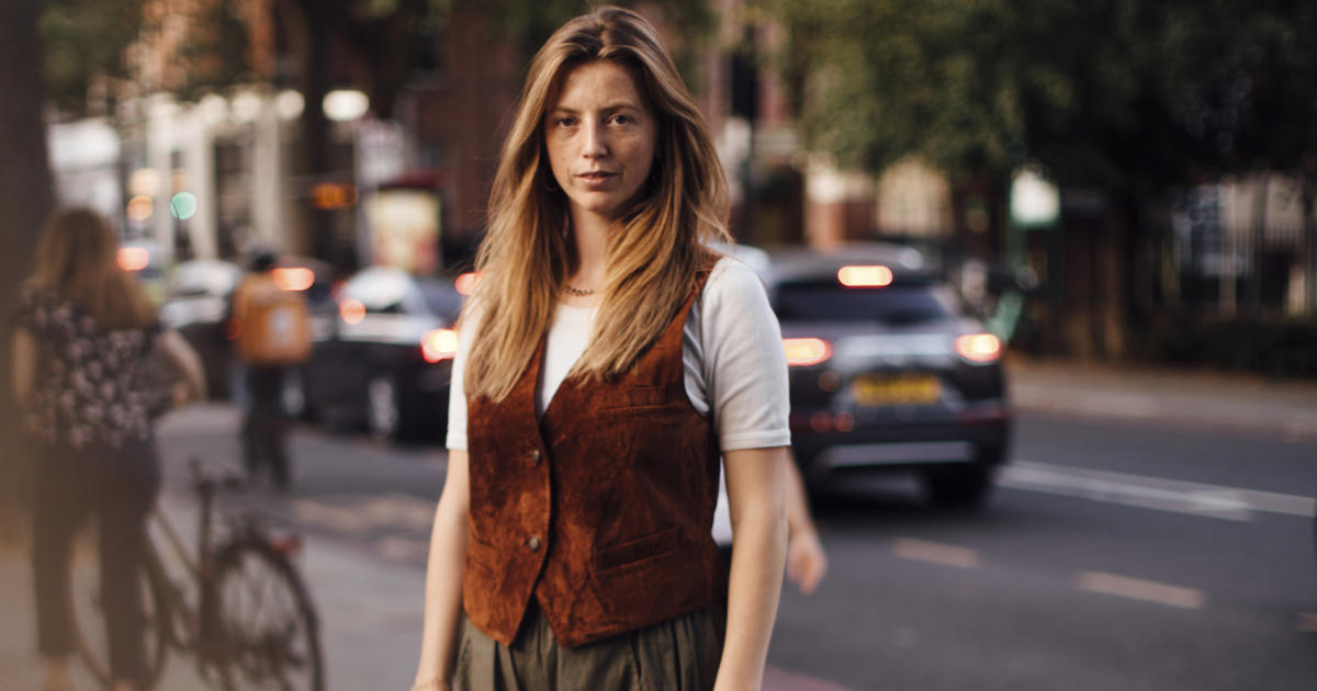 Los pantalones efecto tipazo están en la nueva colección athleisure de Oysho: holgaditos y de ...