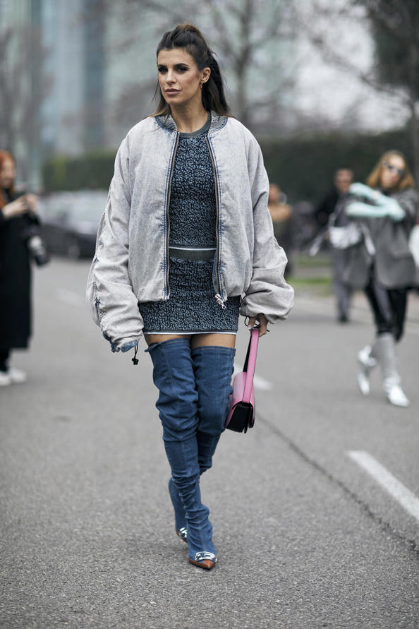 Cómo llevar las botas altas si eres bajita este 2025: 5 looks elegantes ...