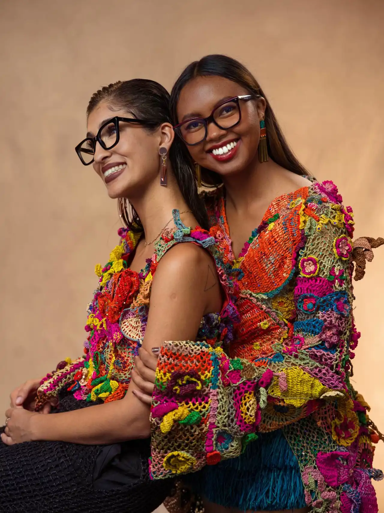 La firma de gafas para las mujeres que creen en la belleza diversa y la ...