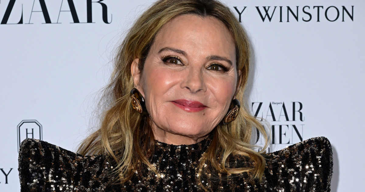 Kim Cattrall (68 años) usa la misma crema desde hace 30 años: “Tengo la ...