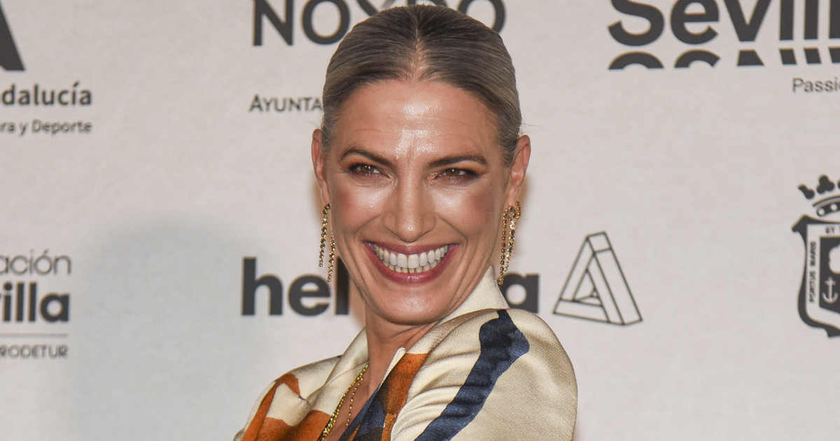 Laura Sánchez (43 años): "Me he dejado el pelo con canas porque a mí me ...