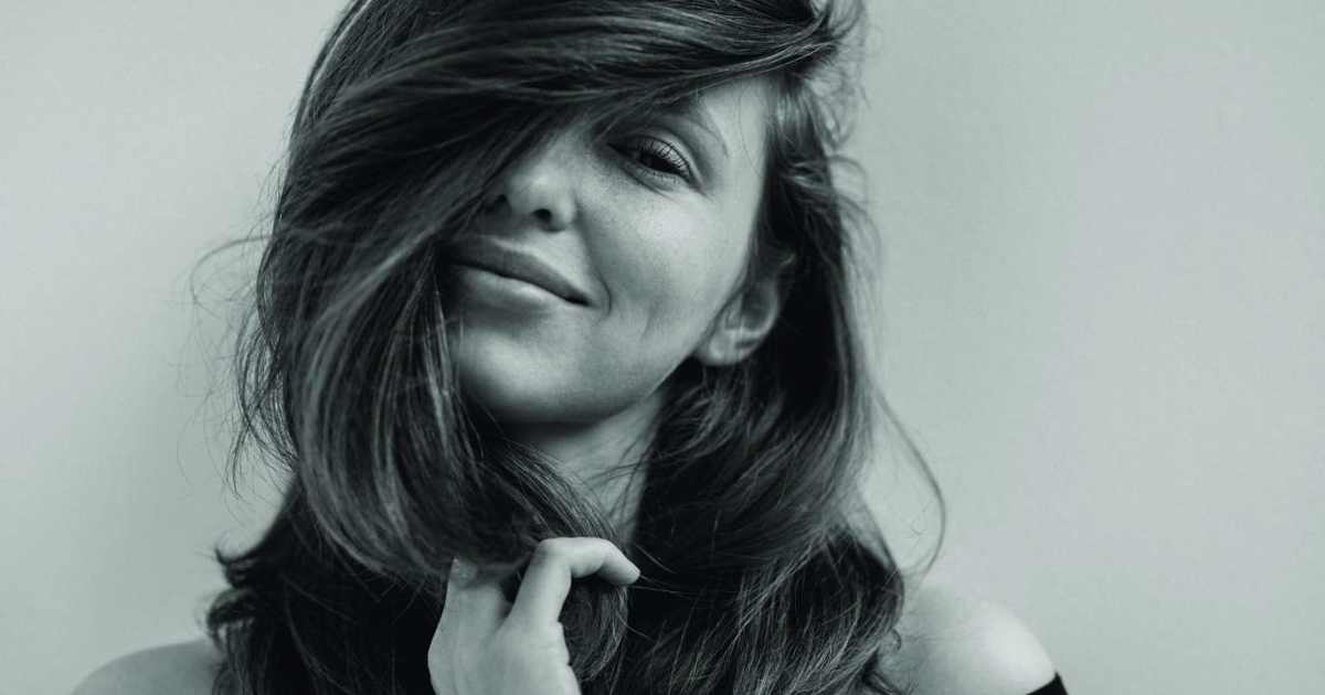 El pelo también envejece: esta es la rutina profesional para una melena ...