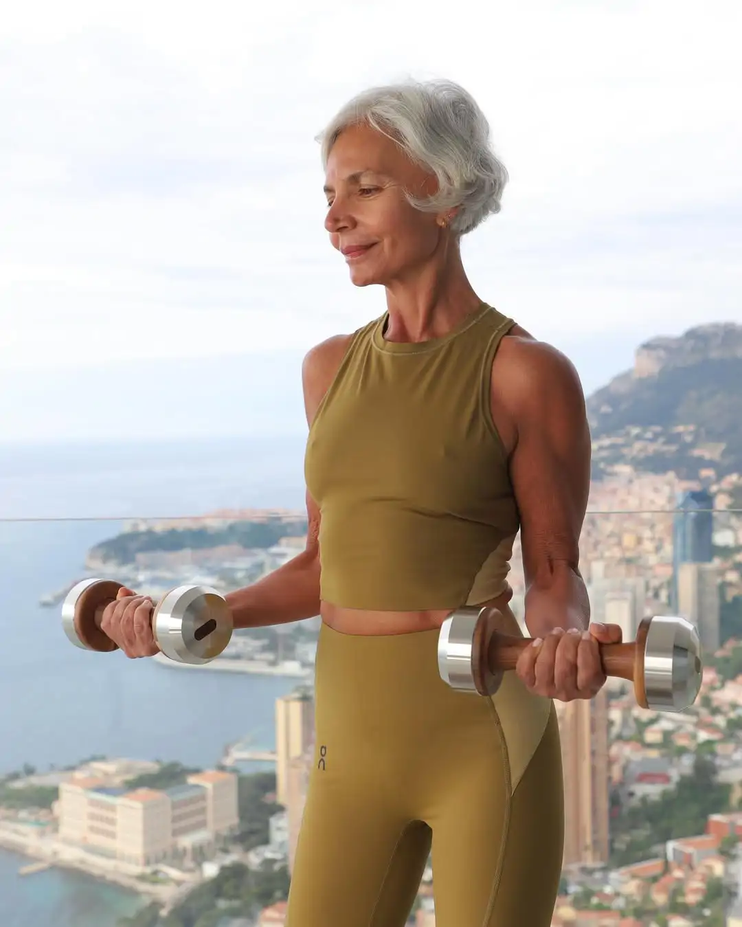 Schellea Fowler, entrenadora: "Para mujeres de 50 años, esta rutina de ...