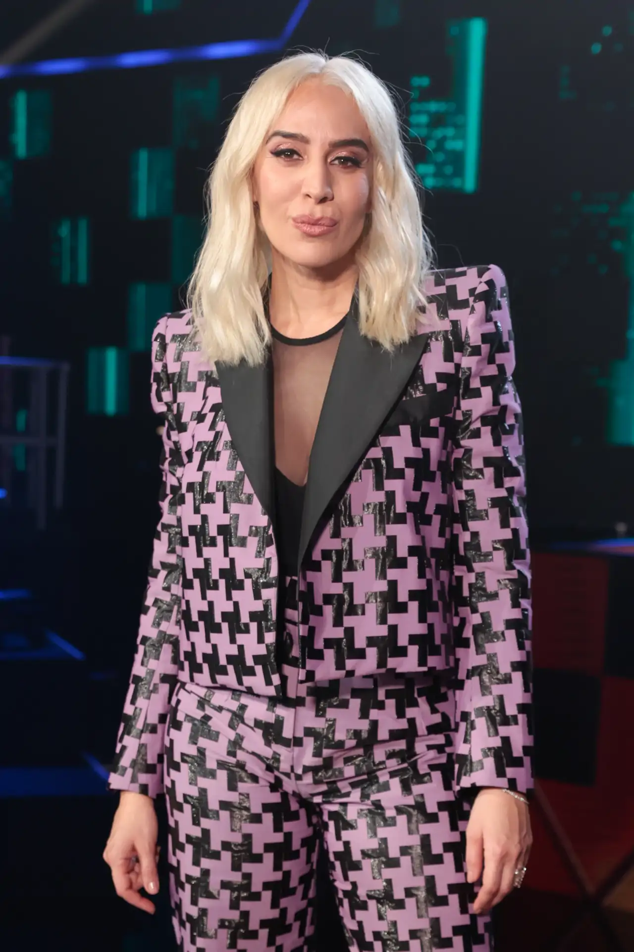 Mónica Naranjo (51 años): "Me gusta levantarme muy temprano y hacer ...