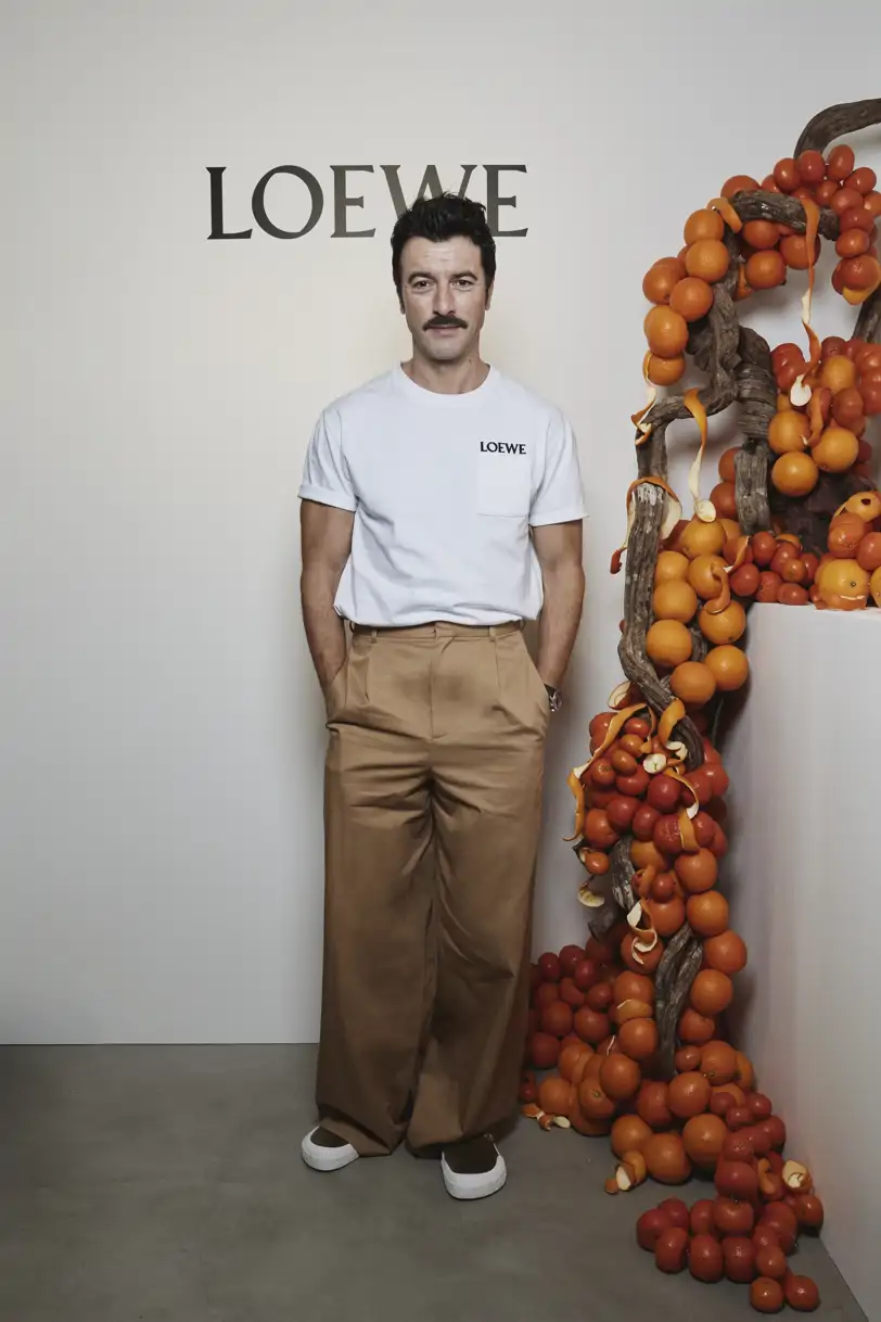 LOEWE inaugura una nueva era olfativa con su colección Crafted Collection