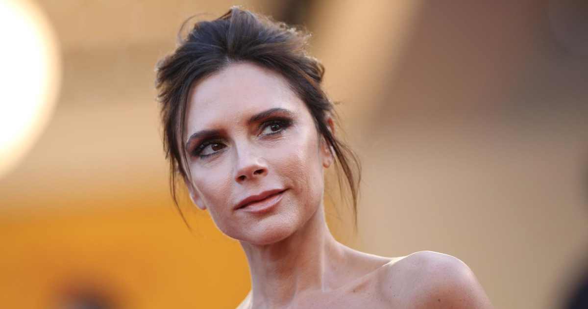 Victoria Beckham (51 años): "Me levanto bastante temprano, sobre las 6 ...