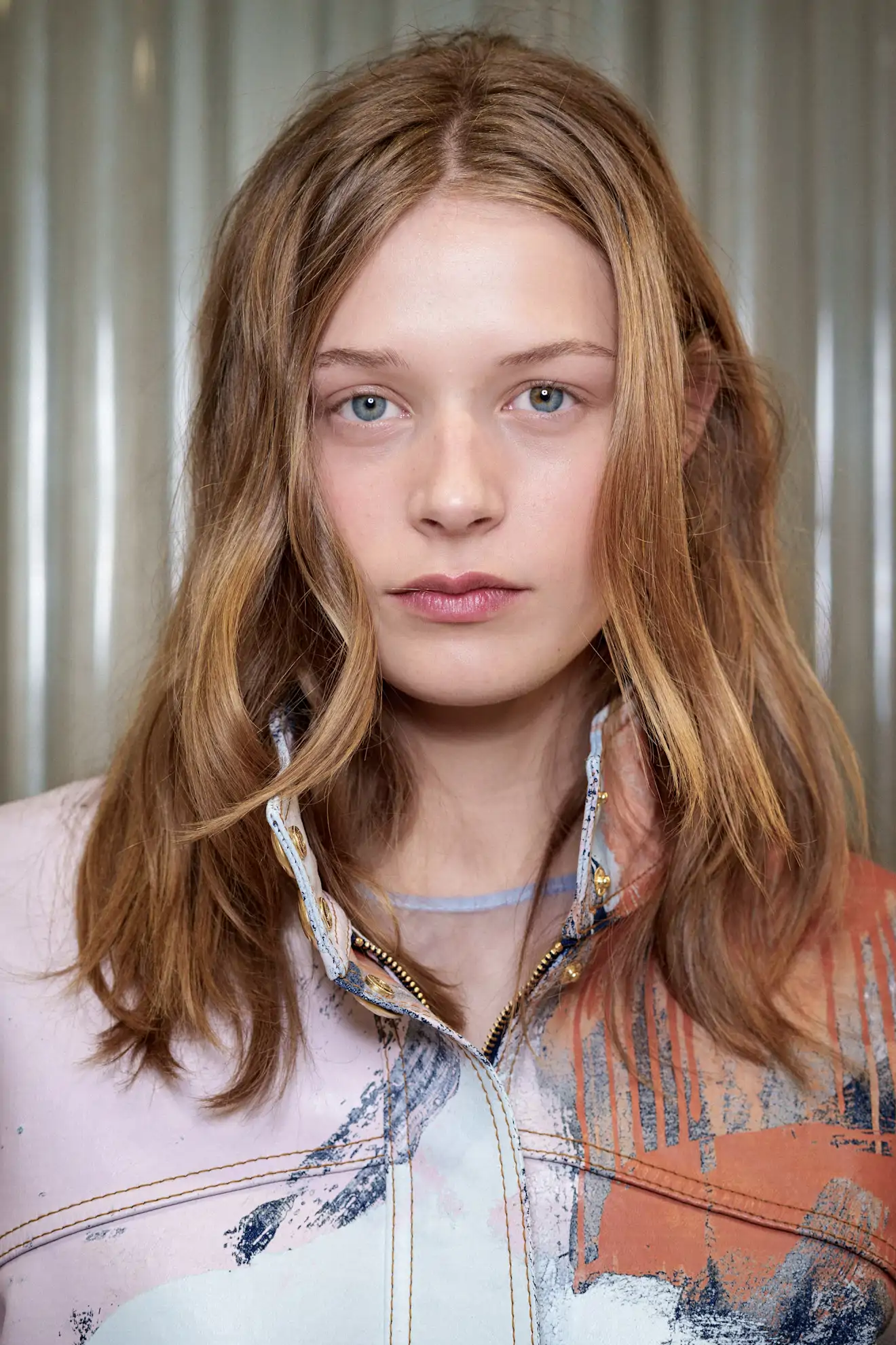 Cómo cuidar el pelo teñido para un cabello sano y luminoso