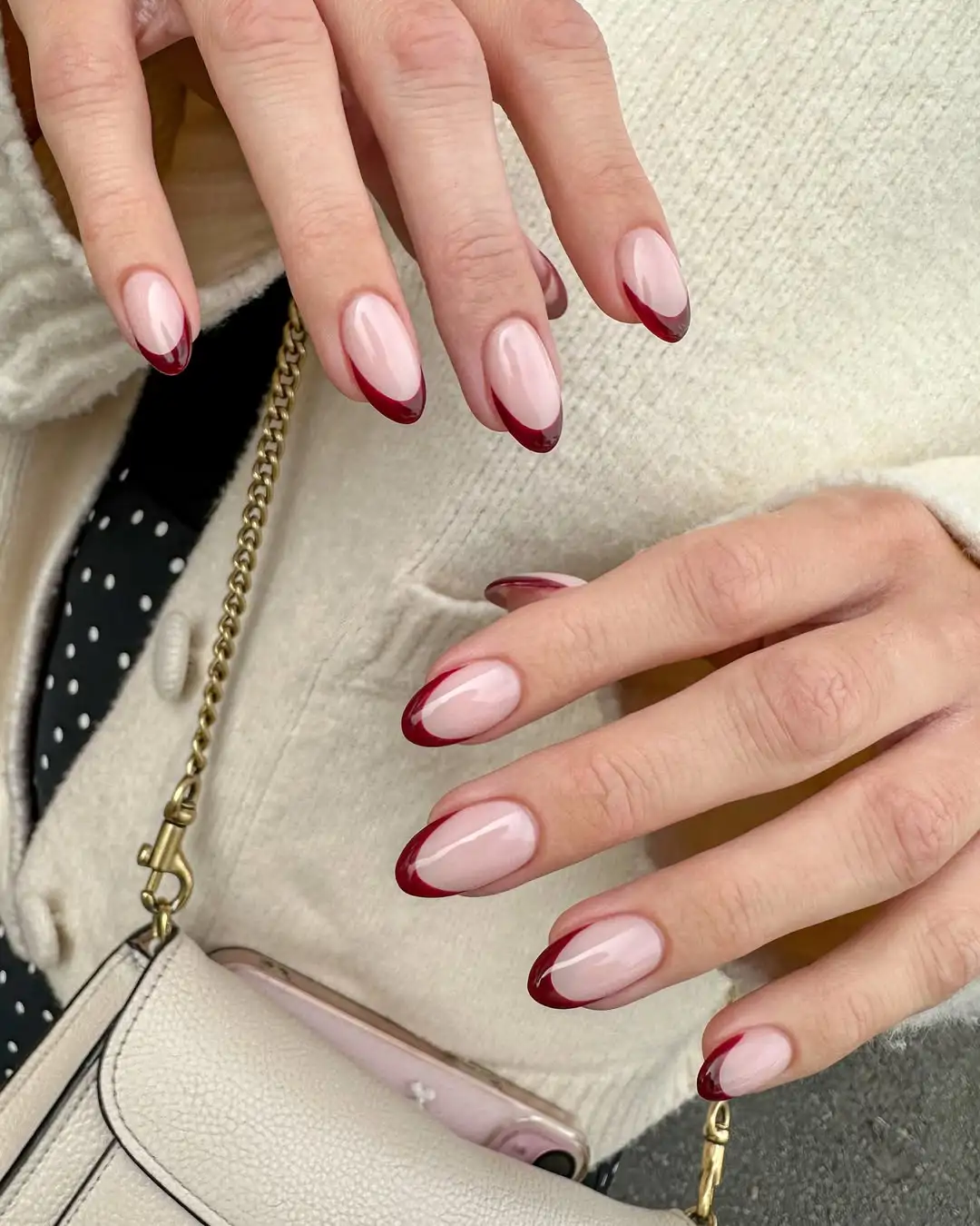 Las manicuras francesas de colores elegantes que no pasan de moda