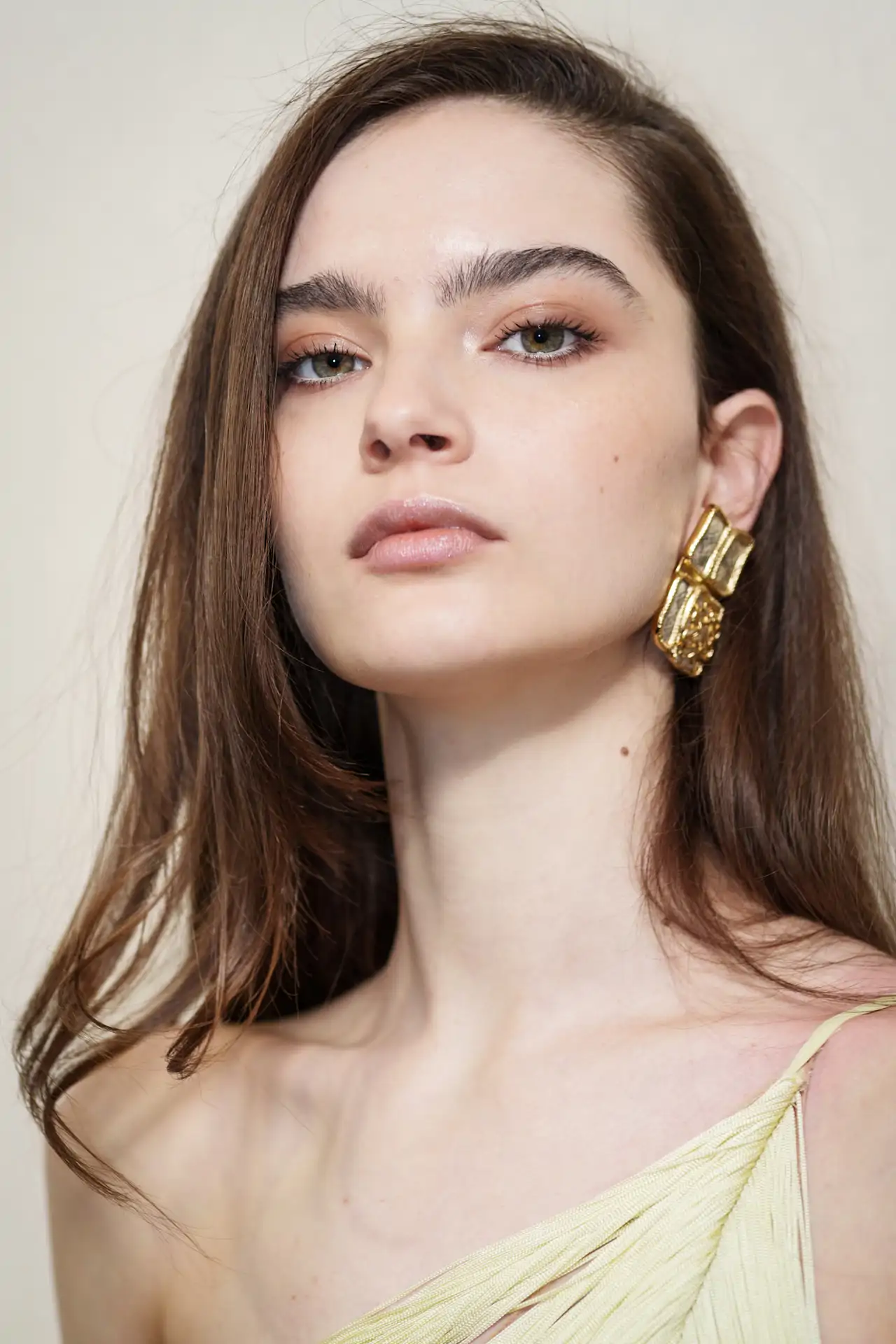 Maquillaje de ojos sencillo: Ideas fáciles que elevan tu mirada al instante