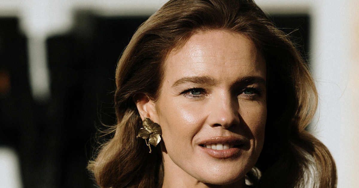 Qué es un fix de maquillaje y cómo usarlo para que la base dure todo el día