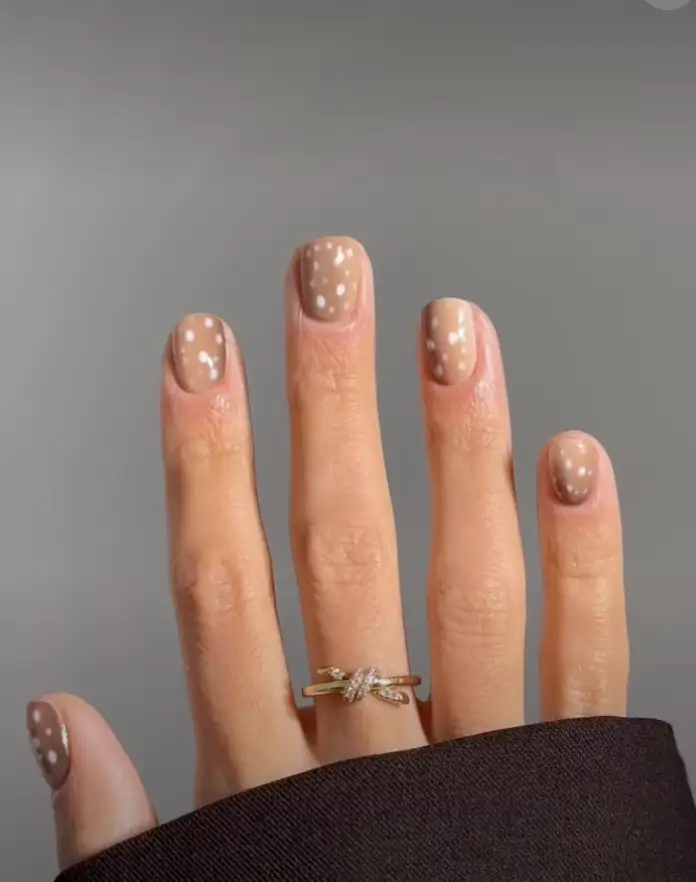 'Bambi' nails: la tendencia de uñas animal print que llevaremos en ...