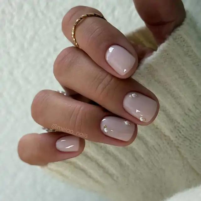Uñas de los pies 2026: los colores y diseños que dominarán